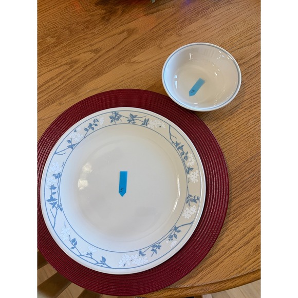 Corelle by Corning | Dining | Corelle First Of Spring Blue Lily 5 ...